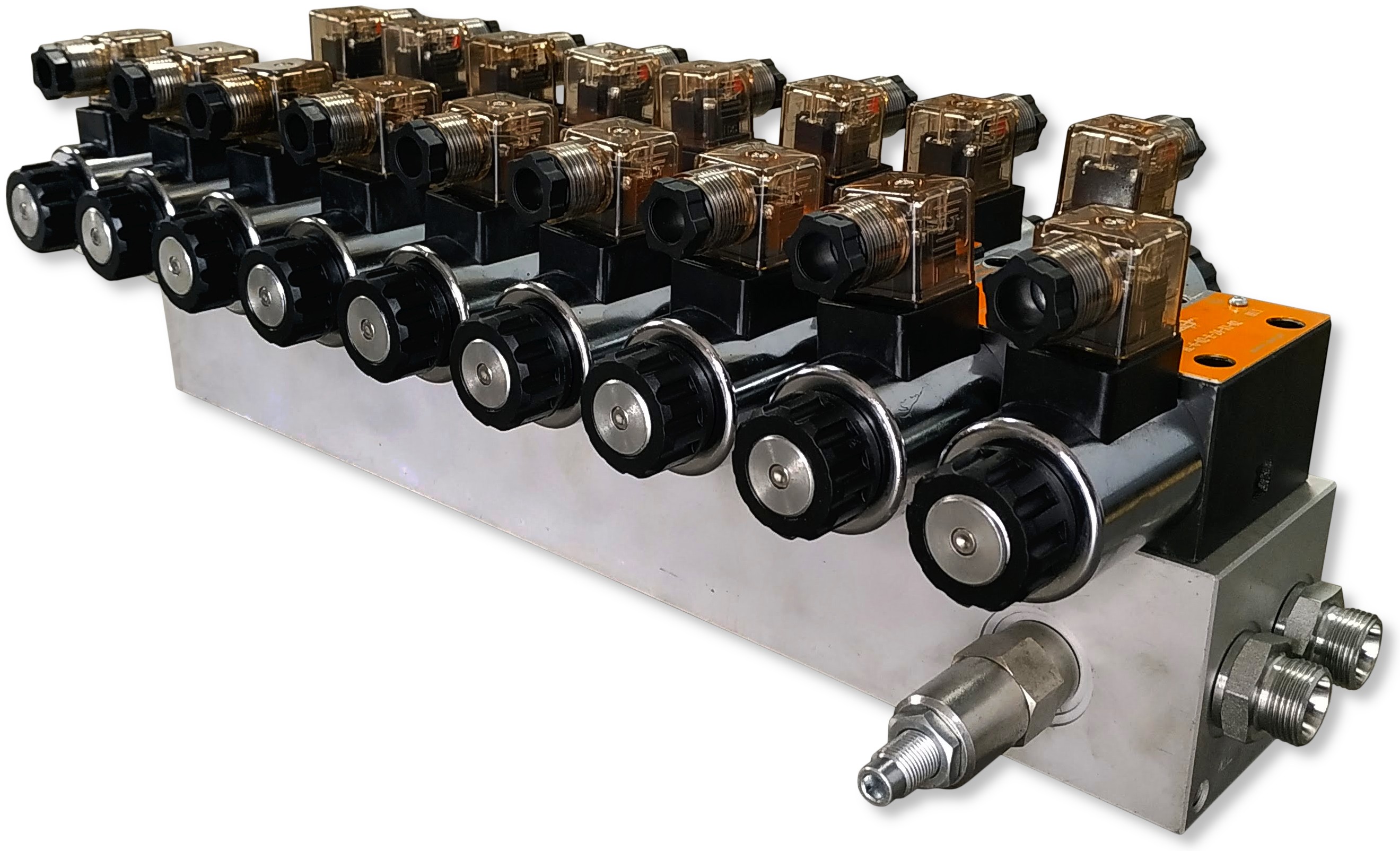 ROZDZIELACZ HYDRAULICZNY CETOP 8 SEKCYJNY 60L ELEKTRYCZNY 12V
